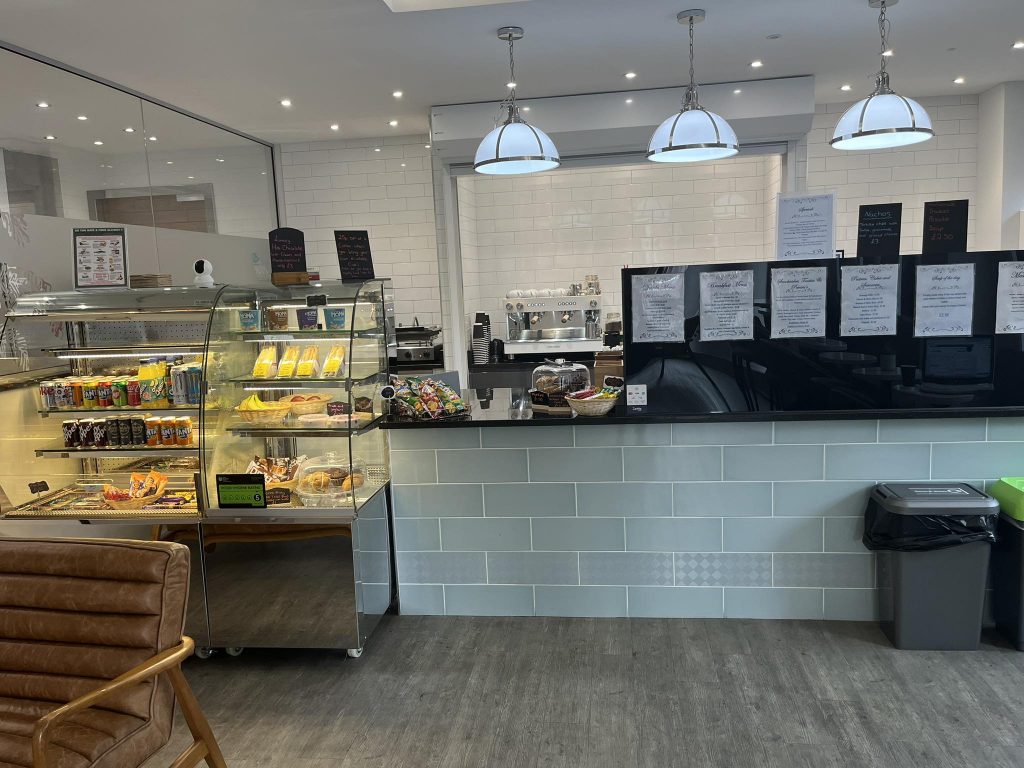 Spitfire Lounge Salisbury